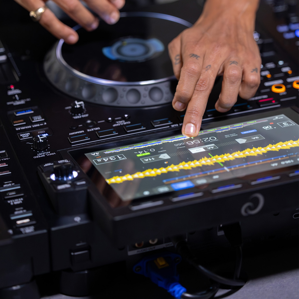 AlphaTheta CDJ-3000X | The Disc DJ Store